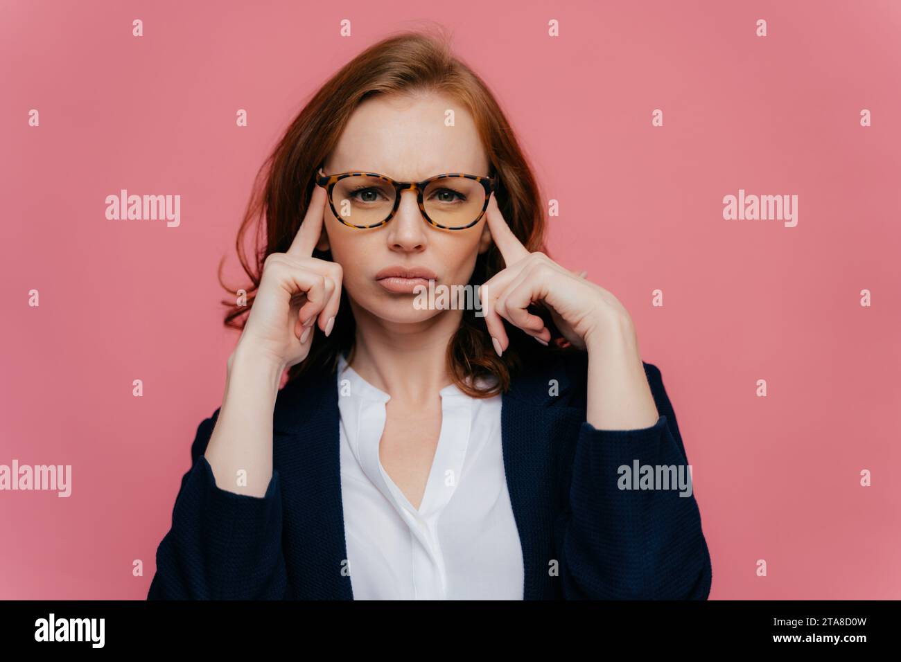 Professional attire hi-res stock photography and images - Alamy