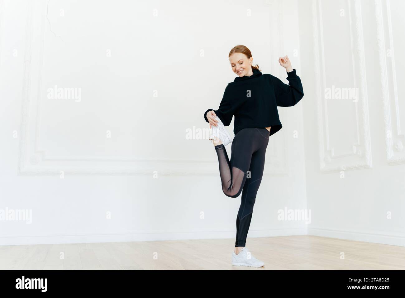 Dynamic movement hi-res stock photography and images - Alamy