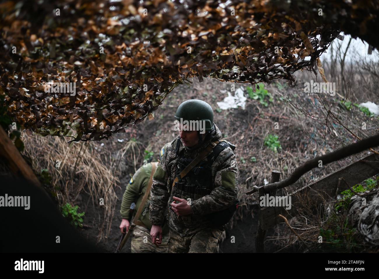 Ukrainian soldiers muddy hi-res stock photography and images - Alamy