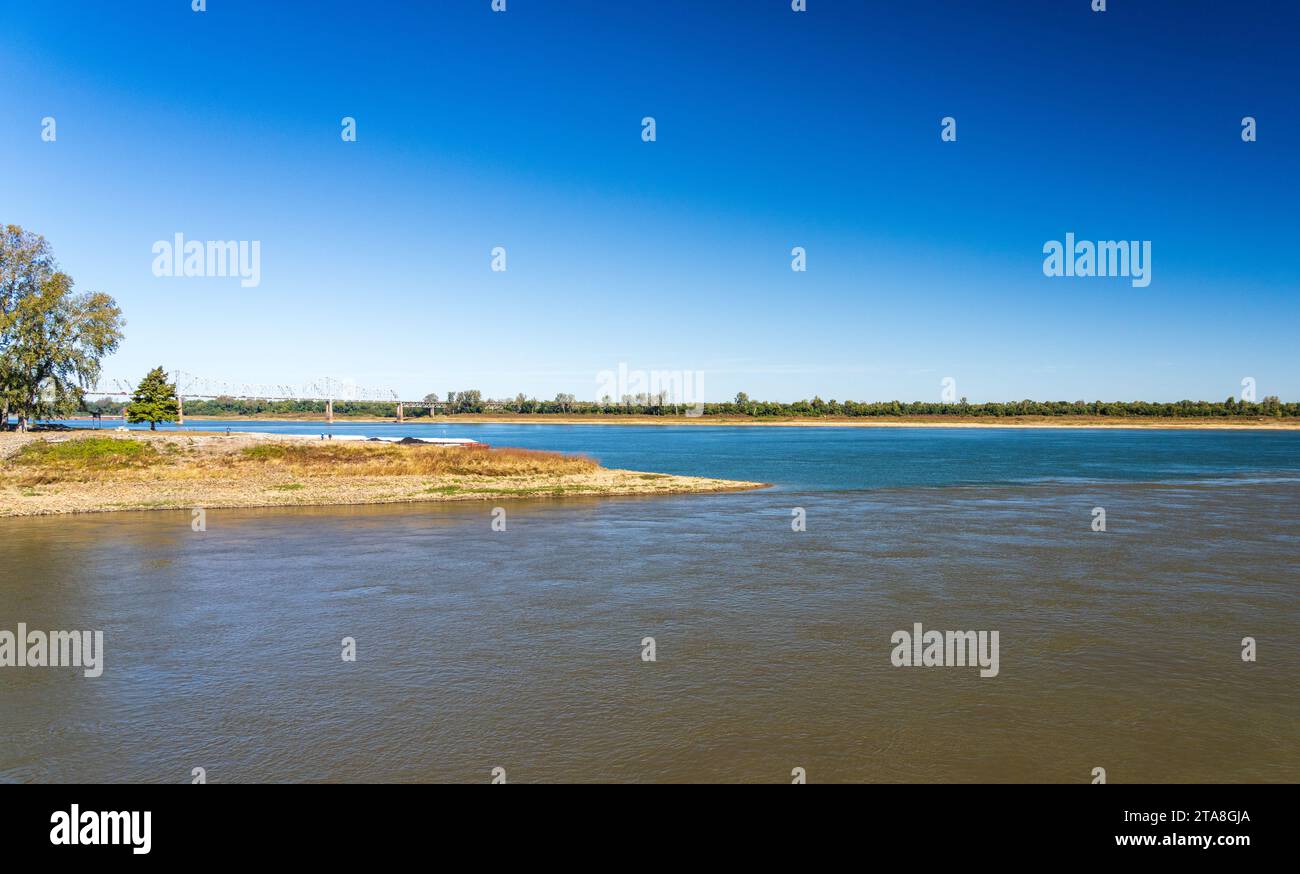 Confluence of the blue Ohio river and brown Mississippi river at Cairo ...