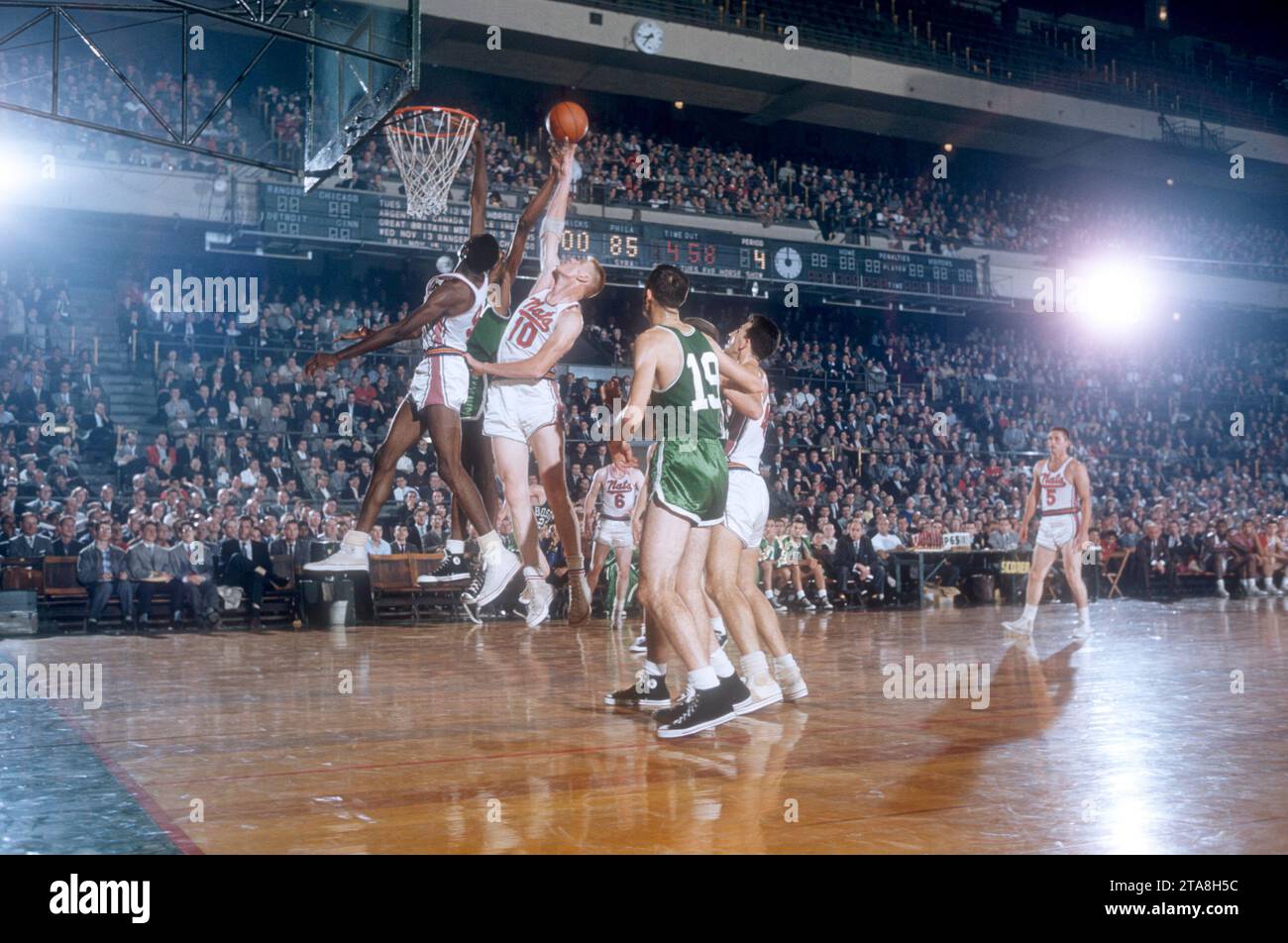 NEW YORK, NY - NOVEMBER 3: Bill Russell #6 of the Boston Celtics Red ...