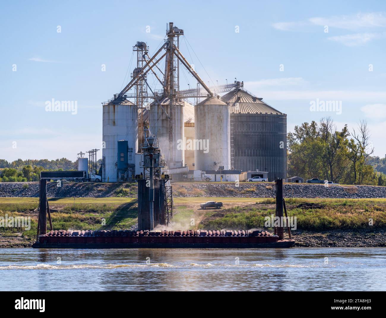 Grain loading dock in farming country in Kentucky with barge being ...