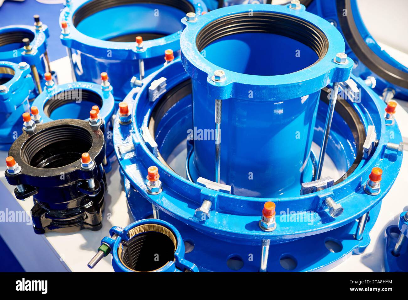 Compensating coupling of shut-off valves of the water supply system at ...