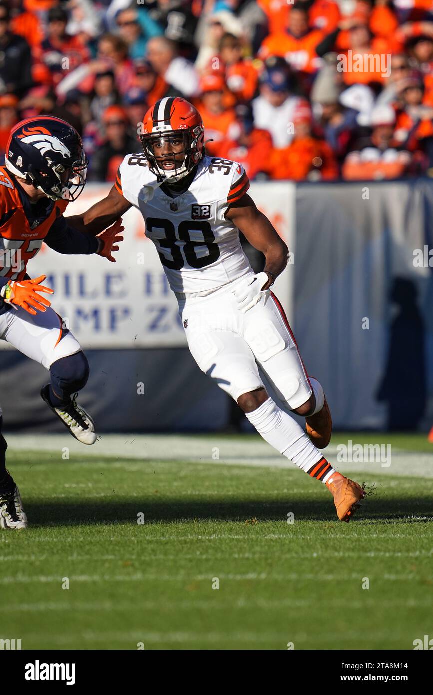 Cleveland Browns cornerback A.J. Green III (38) against the Denver ...