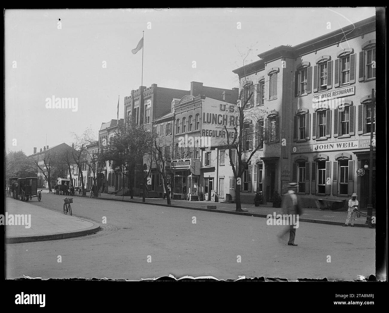 View of 12th Street, N.W., West side, looking South from D at ...