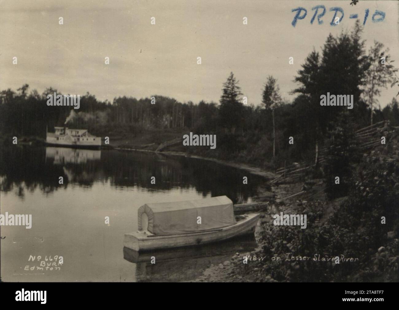 Lesser slave river hi-res stock photography and images - Alamy