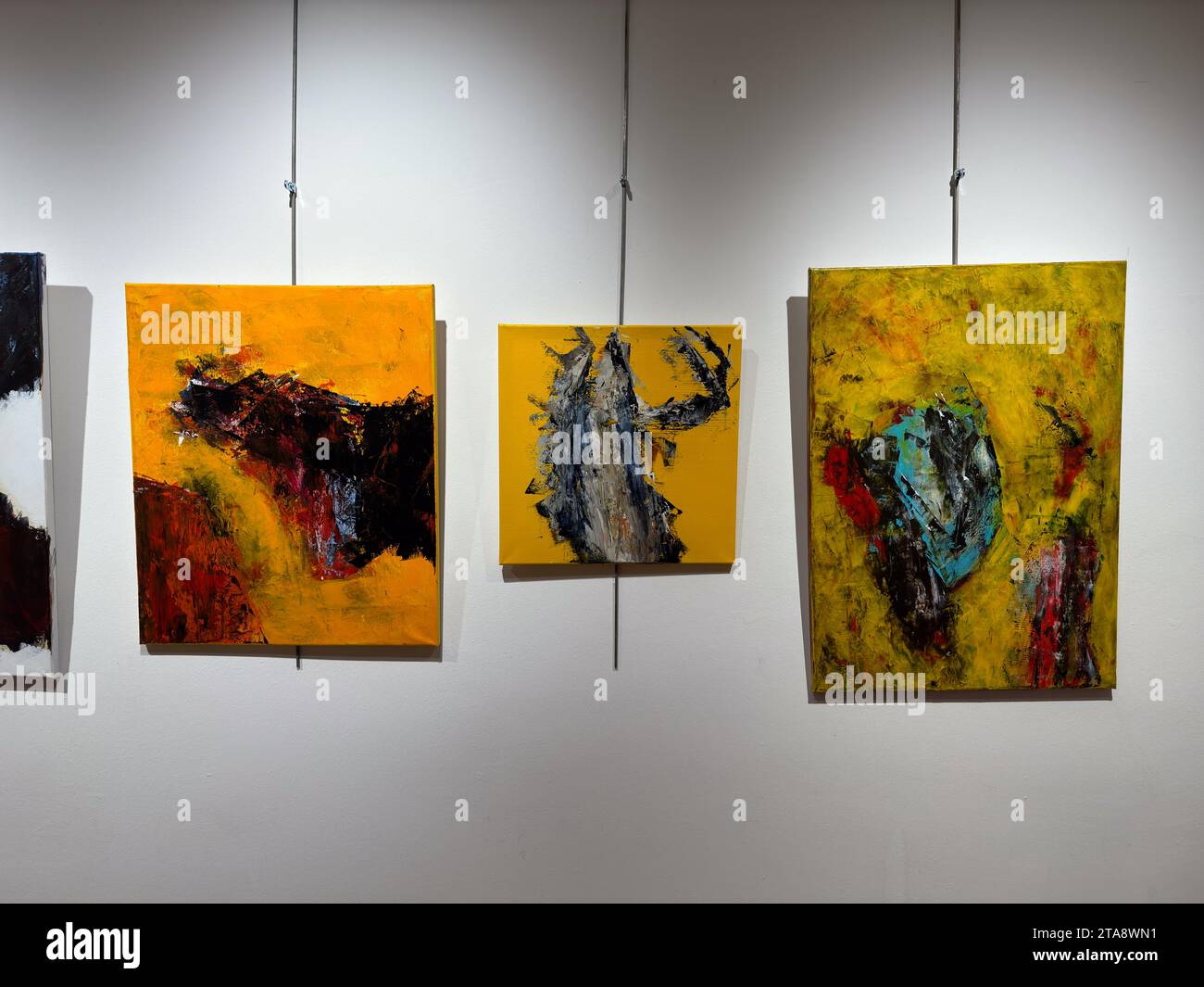 Formas, art exhibition by painter Pablo Montesinos in Centro Civico ...