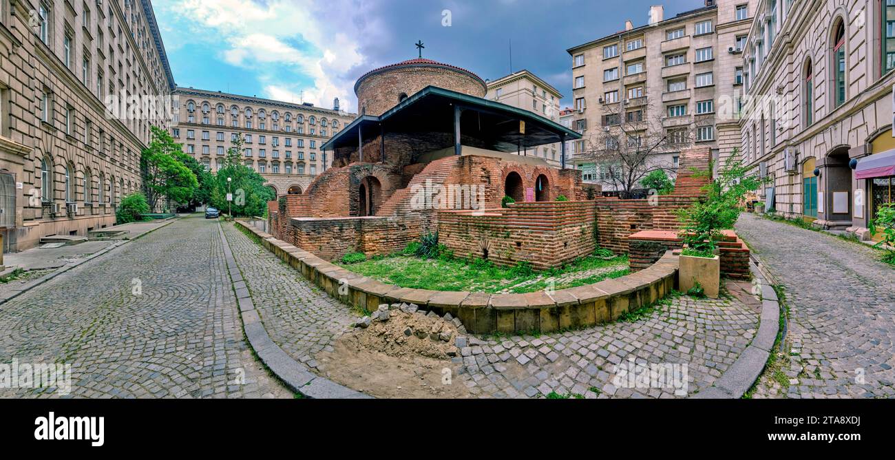 Old church sofia bulgaria hi-res stock photography and images - Alamy