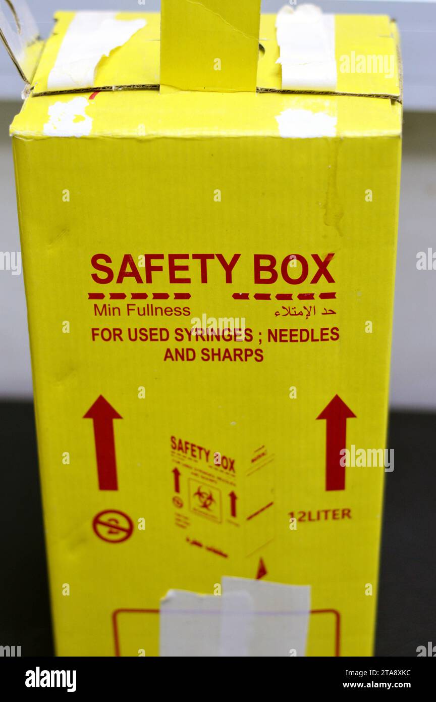 Bio safety level hi-res stock photography and images - Alamy