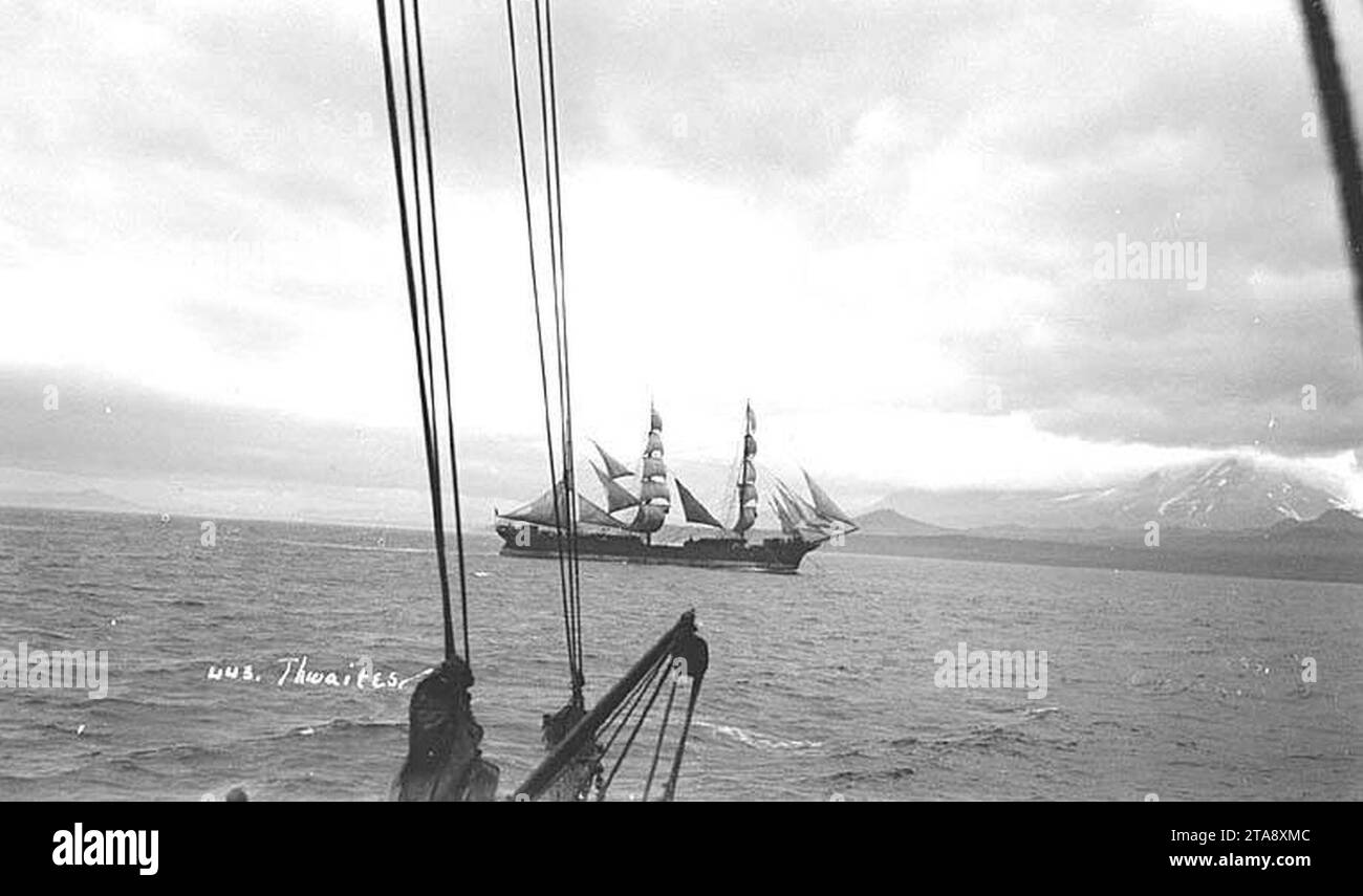 View of ship under full sail, ca 1912 Stock Photo - Alamy