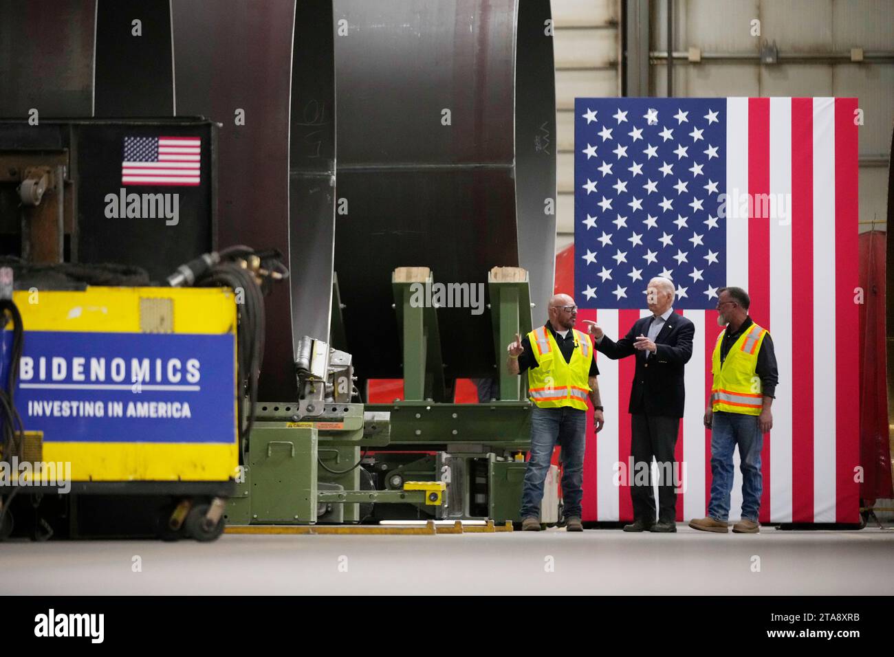 President Joe Biden tours CS Wind, the largest wind tower manufacturer ...