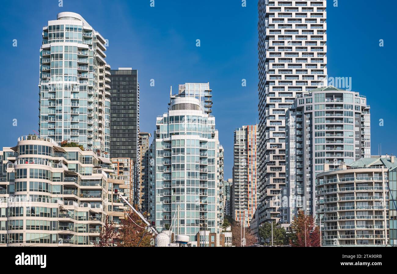 Canada skyscraper architecture hi-res stock photography and images - Alamy