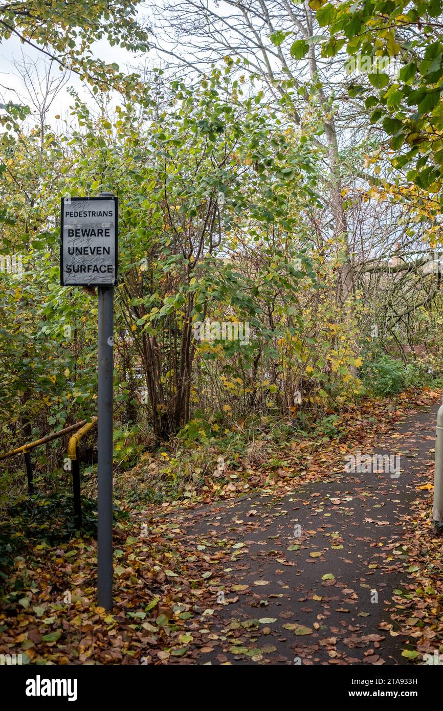 Footpath leading to the Kinecroft, Wallingford Stock Photo - Alamy