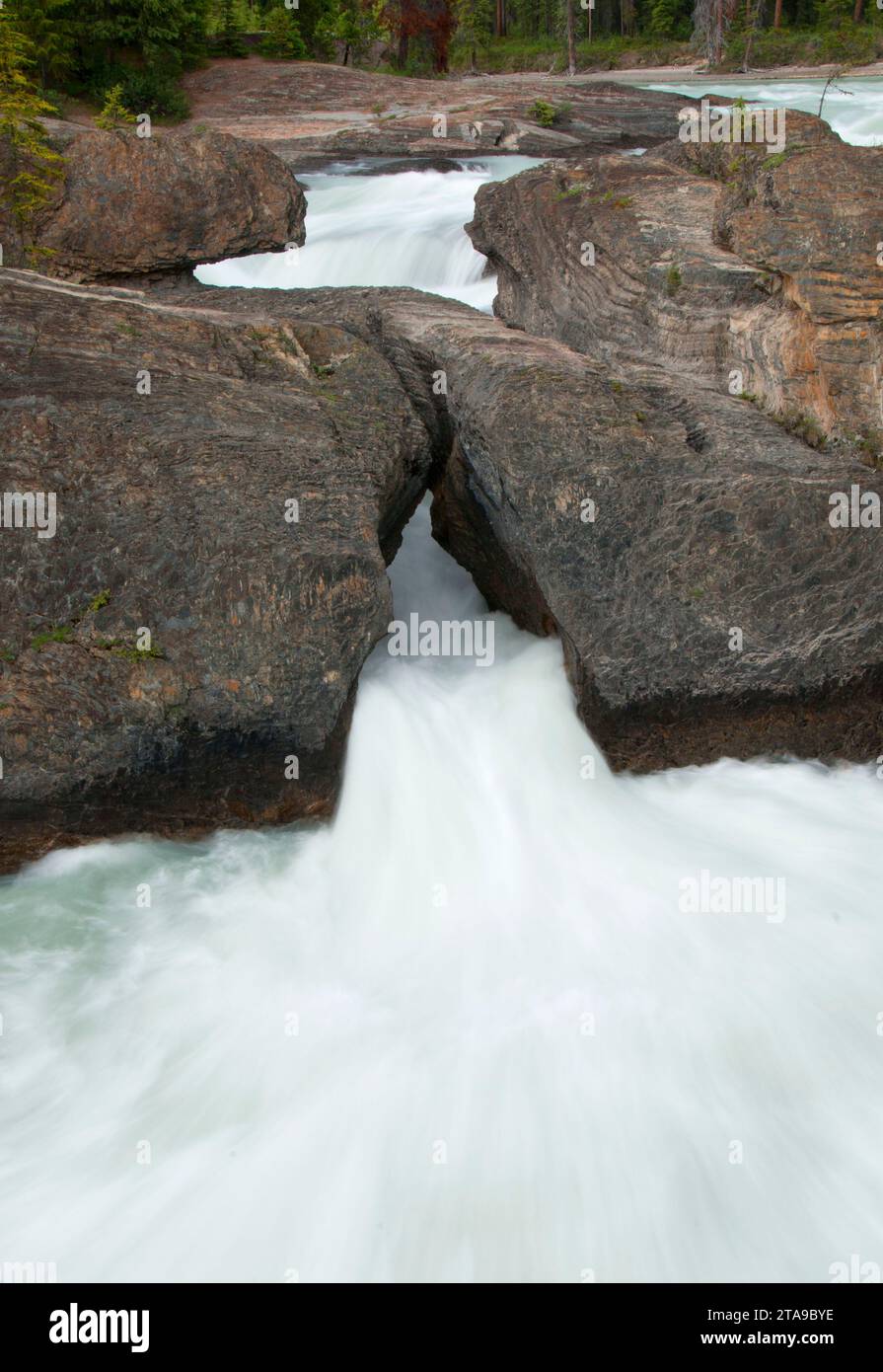 Natural Bridge along Kicking Horse River, Yoho National Park, British ...