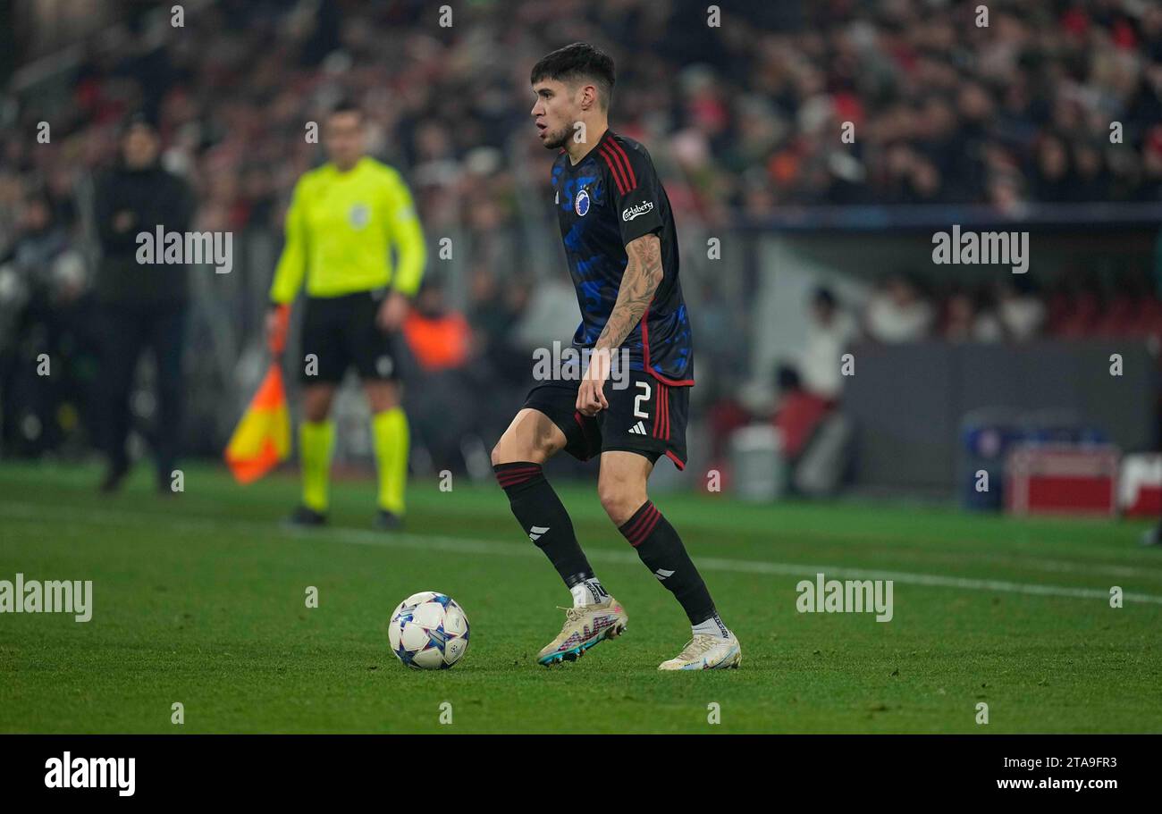 Allianz Arena, Munich, Germany. 29th Nov, 2023. Kevin Diks (FC ...