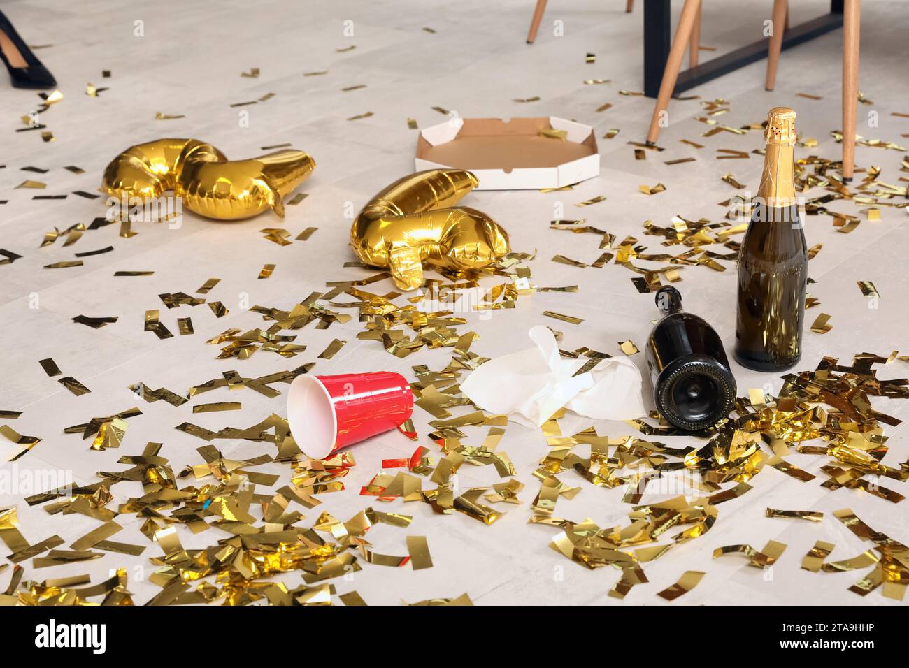 After party mess office hi-res stock photography and images - Alamy
