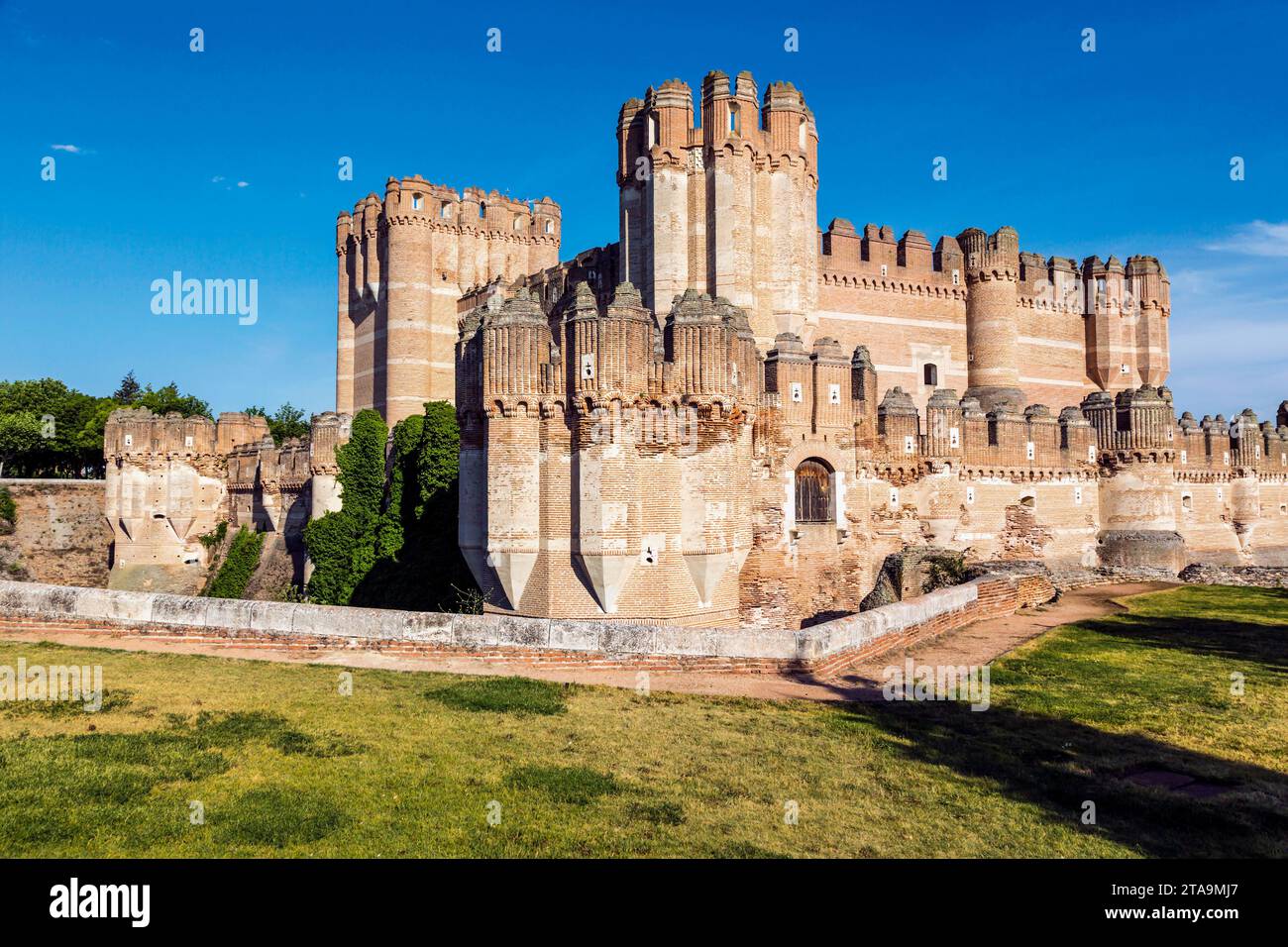 Coca castle castile leon spain hi-res stock photography and images - Alamy