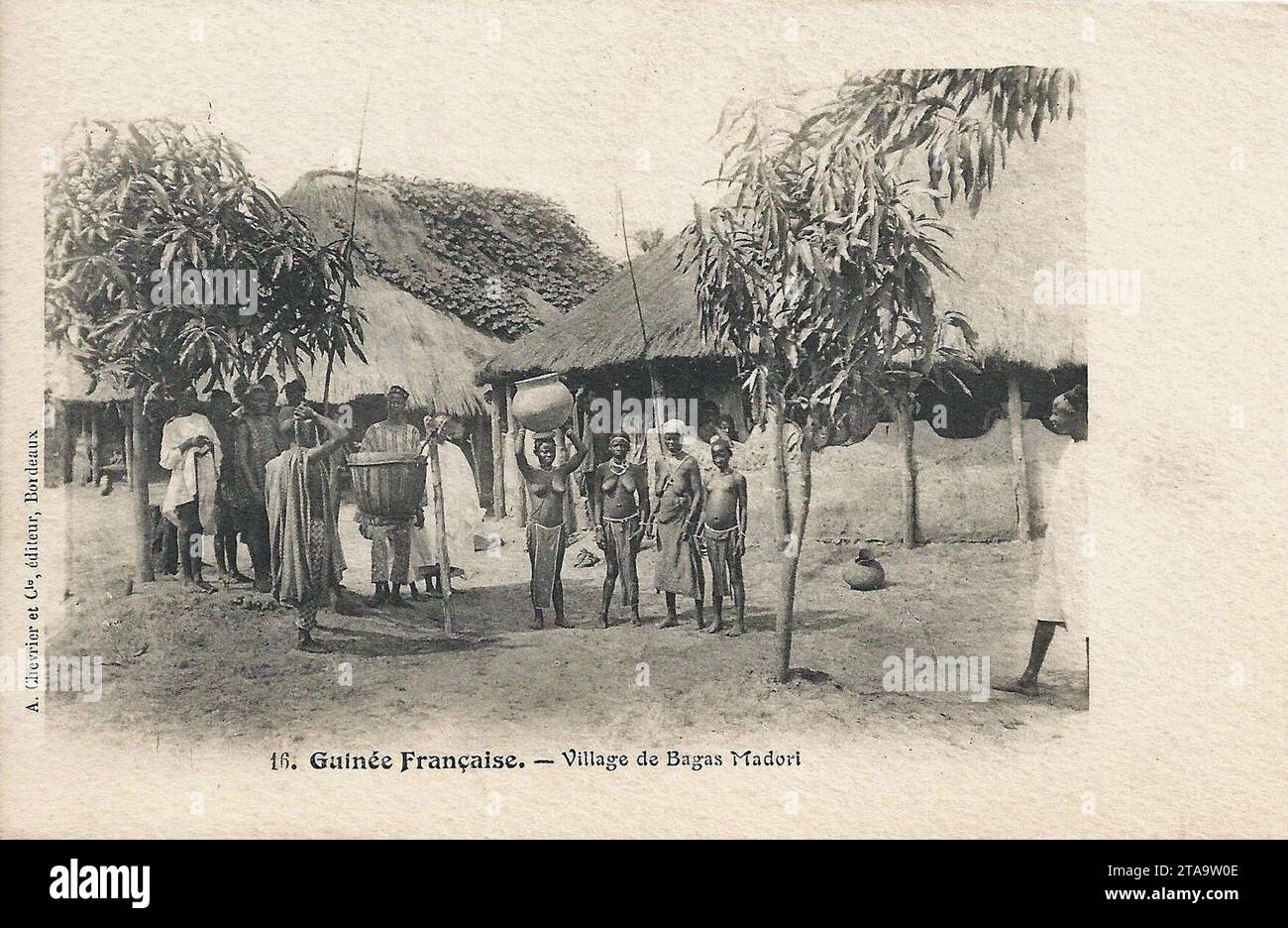 Village de Bagas Madori (Guinée Stock Photo - Alamy