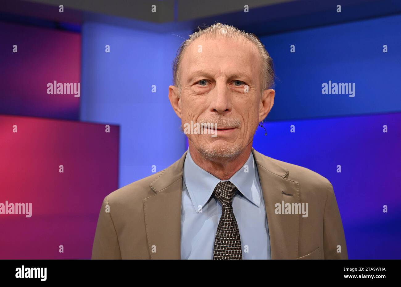 Fußballtrainer Christoph Daum zu Gast in der ARD Talkshow Maischberger ...