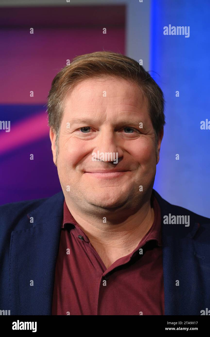 Journalist Michael Bröcker, Chefredakteur von The Pioneer, zu Gast in ...