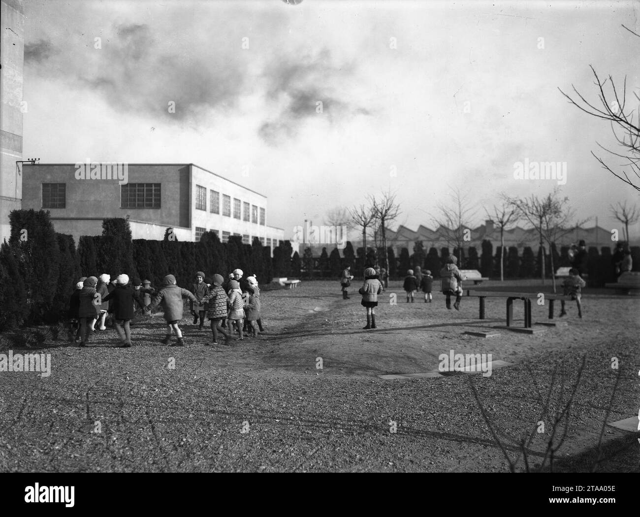 Villeurbanne - Jardin des Tout-petits-Adolphe-Lafont - Balançoires ...