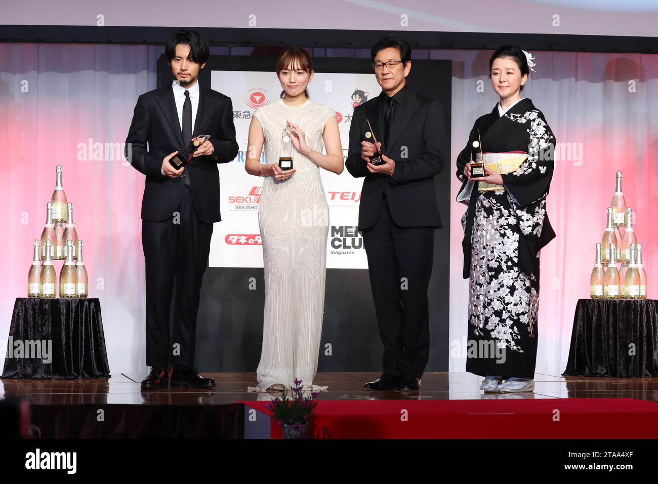 (L-R) Eiji Akaso, Haruna Kawaguchi, Hideki Kuriyama, Gensei Ito, Nov 29, 2023 : 52nd Best ...