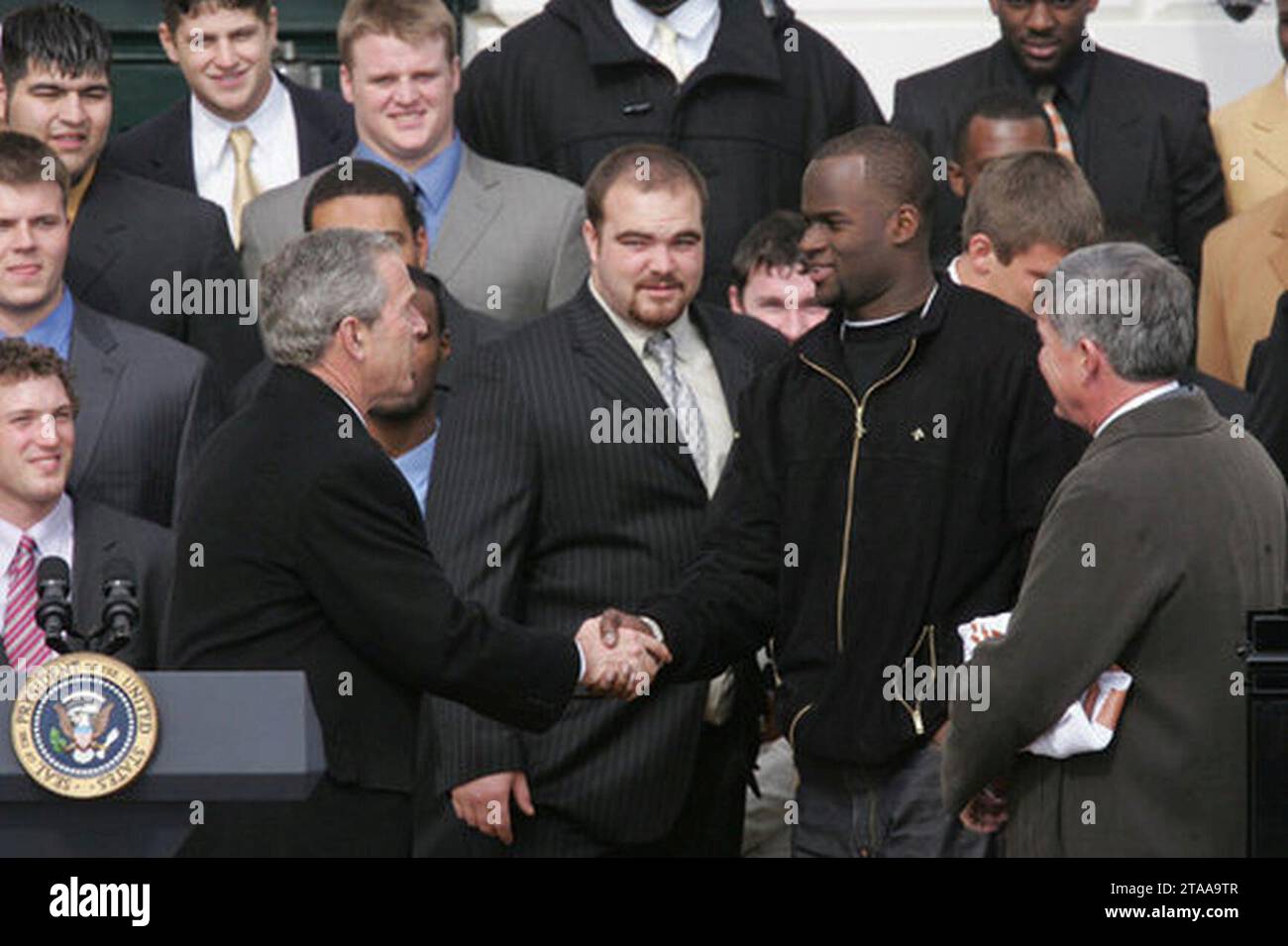 Young george w bush hi-res stock photography and images - Alamy