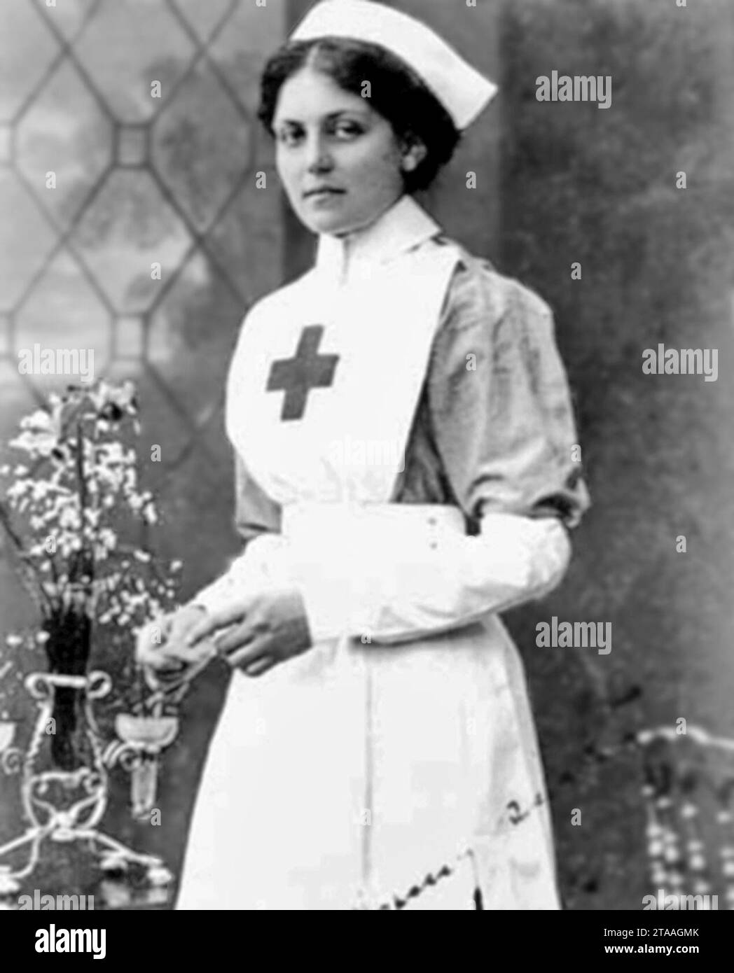 Violet Jessop in Voluntary Aid Detachment Uniform (cropped Stock Photo ... Violet Jessop in Voluntary Aid Detachment Uniform (cropped Stock Photo ...