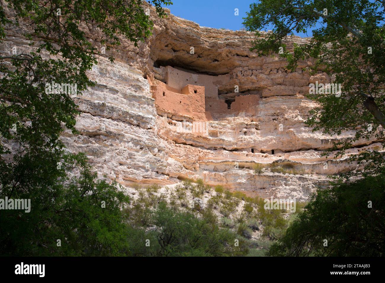 Montezuma castle hi-res stock photography and images - Alamy