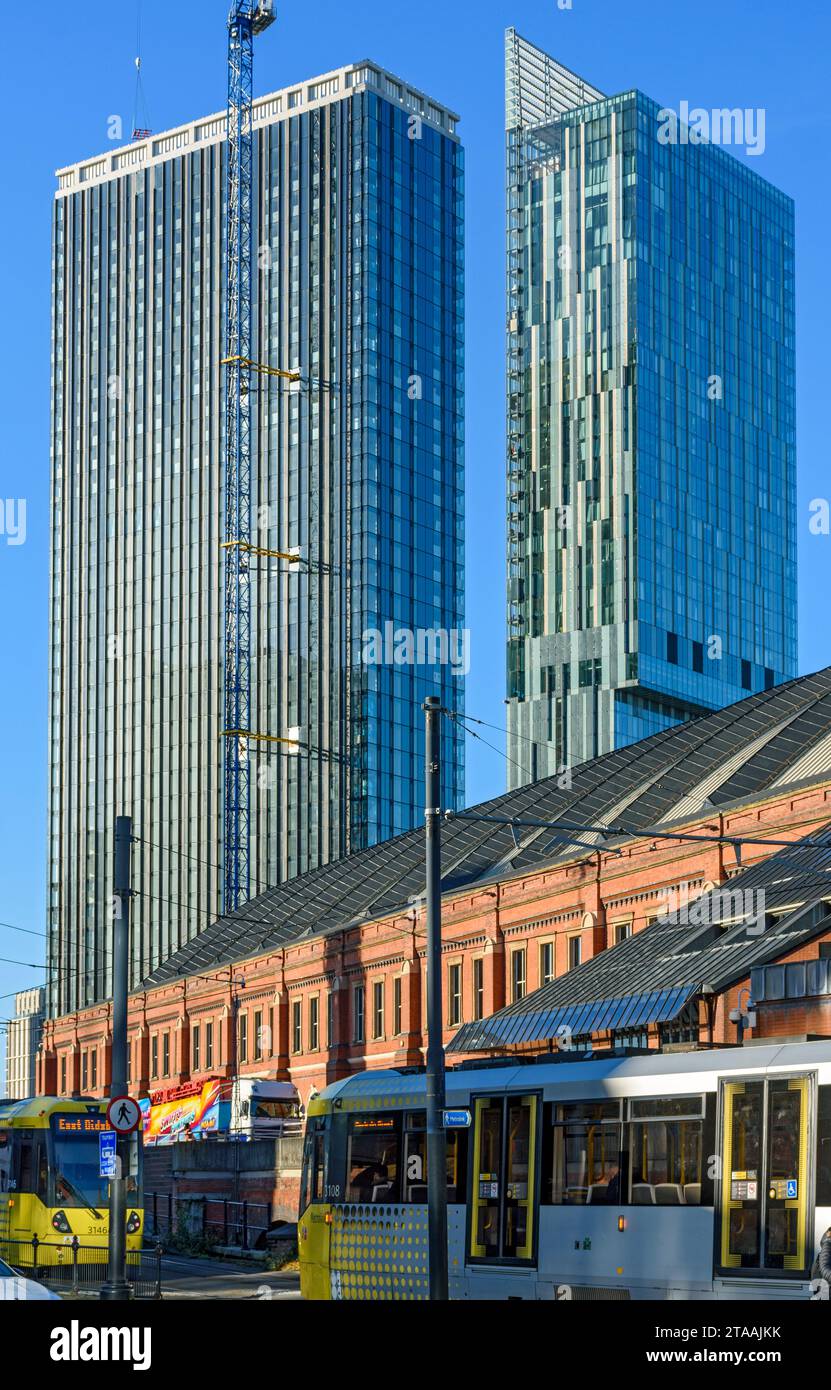 The Viadux tower block and the Beetham Tower over the Manchester ...