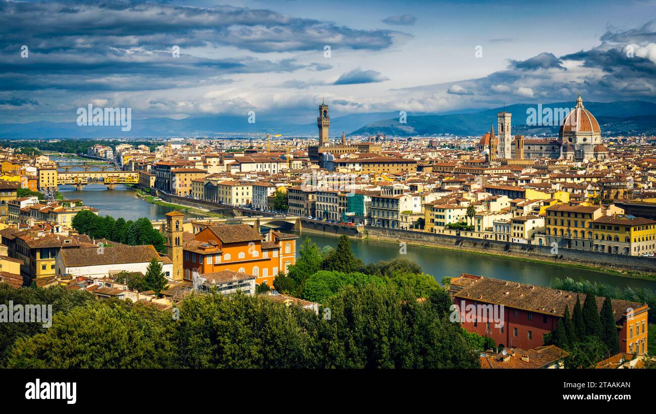 Florence waterfront hi-res stock photography and images - Alamy