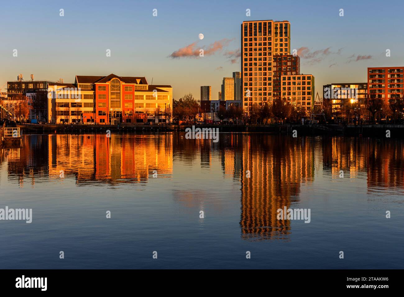 Ontario at sunset hi-res stock photography and images - Alamy
