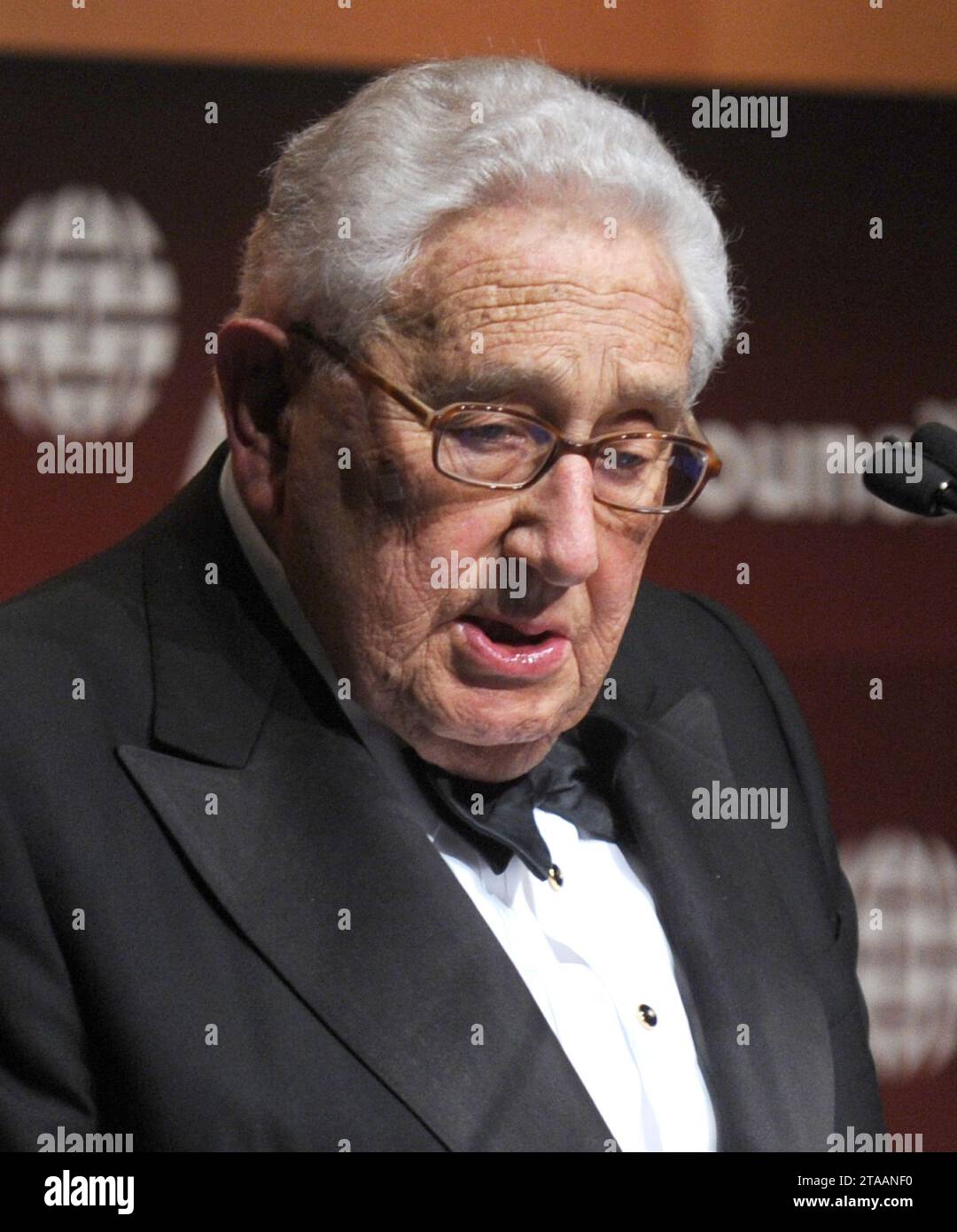 2013 global citizen awards ceremony hi-res stock photography and images ...