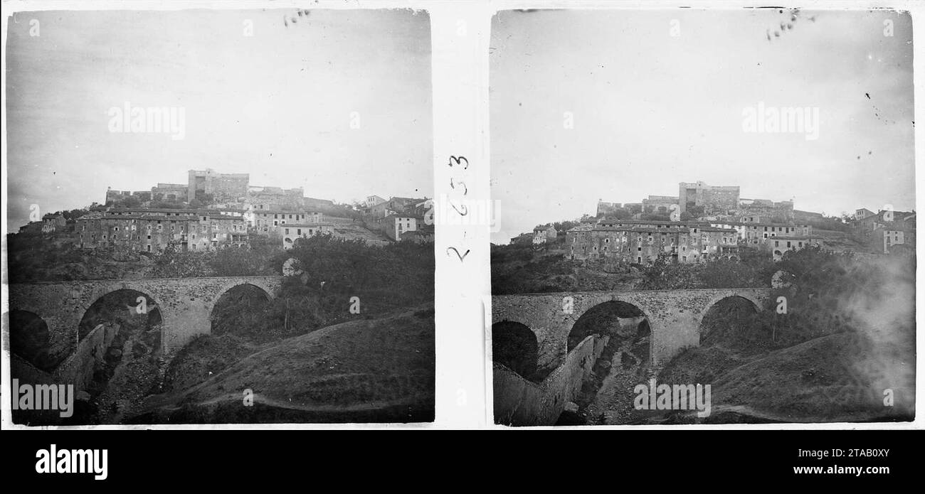 Castell de falset hi-res stock photography and images - Alamy