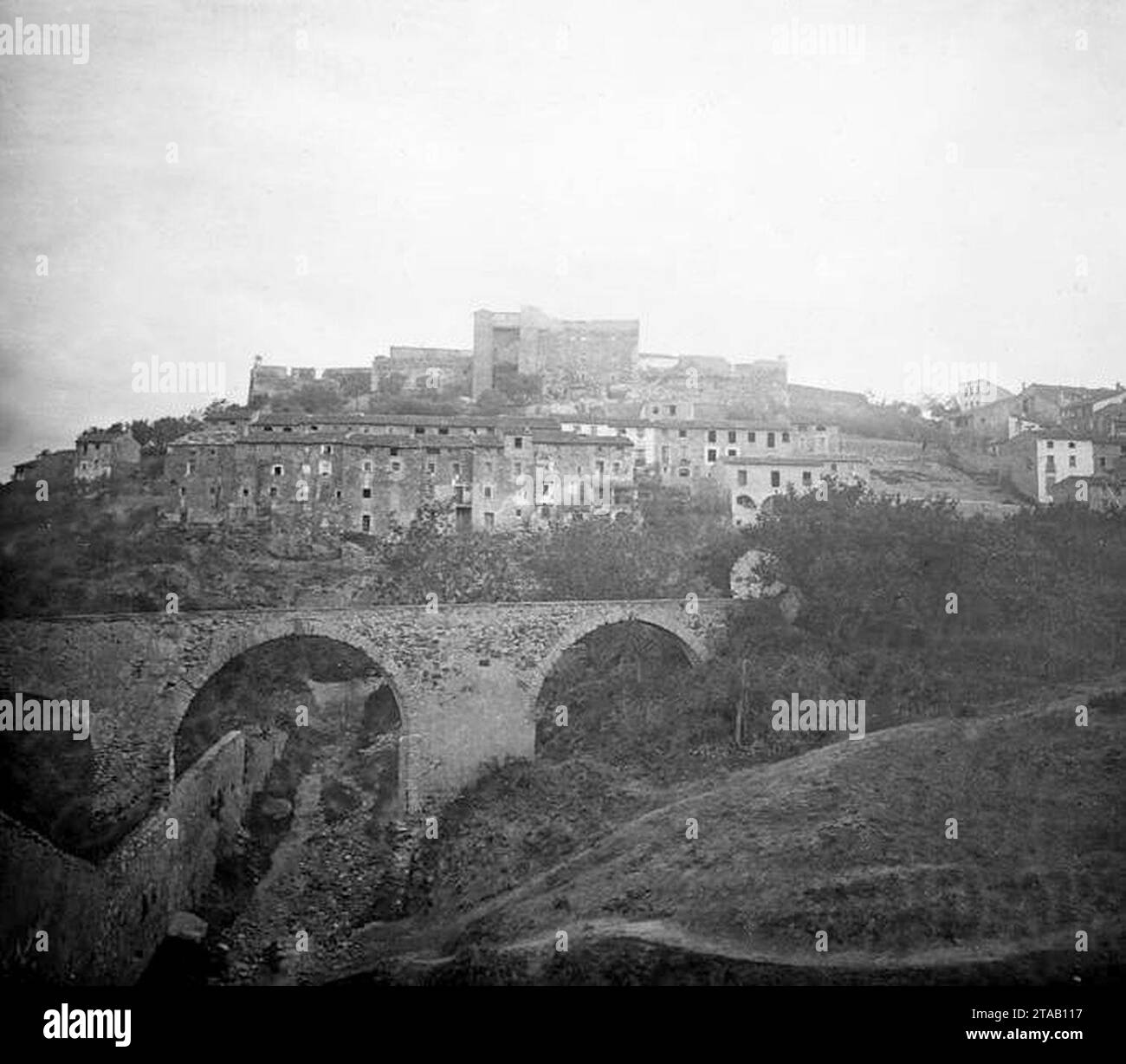 Castell de falset hi-res stock photography and images - Alamy