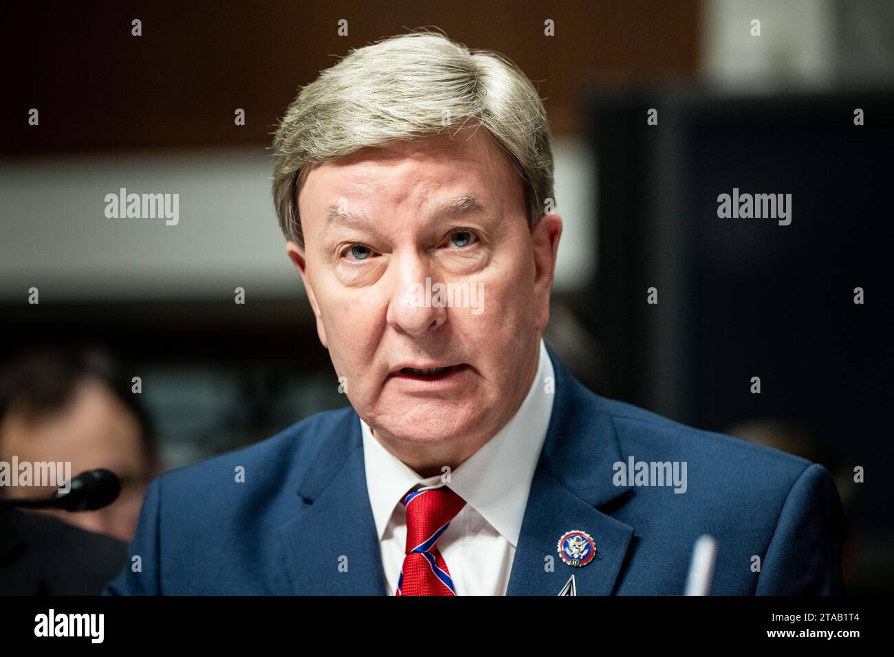 Mike rogers hi-res stock photography and images - Alamy