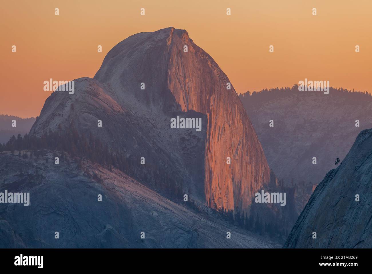Colorful sunset of Half dome from Olmsted Point, Yosemite National Park ...