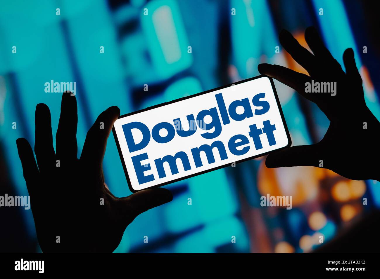 Douglas emmett logo hi-res stock photography and images - Alamy