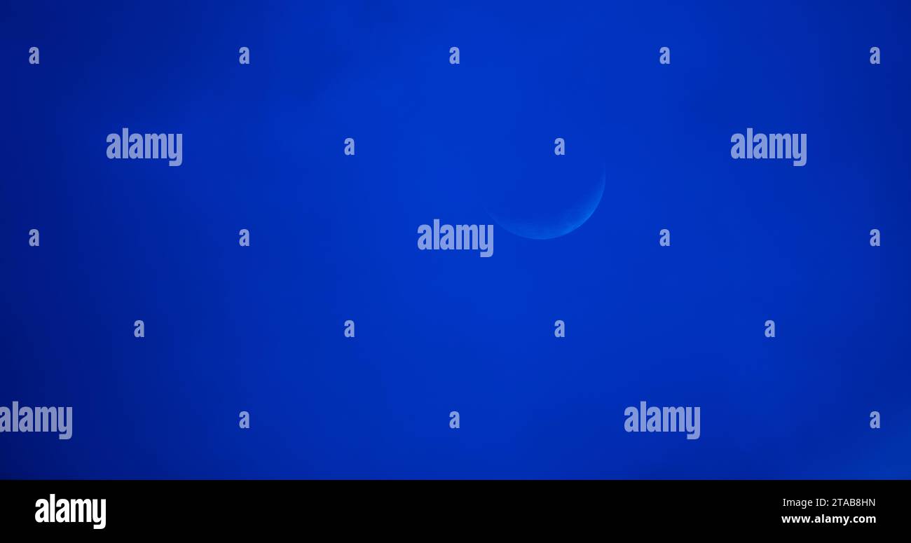 Moon at midday hi-res stock photography and images - Alamy