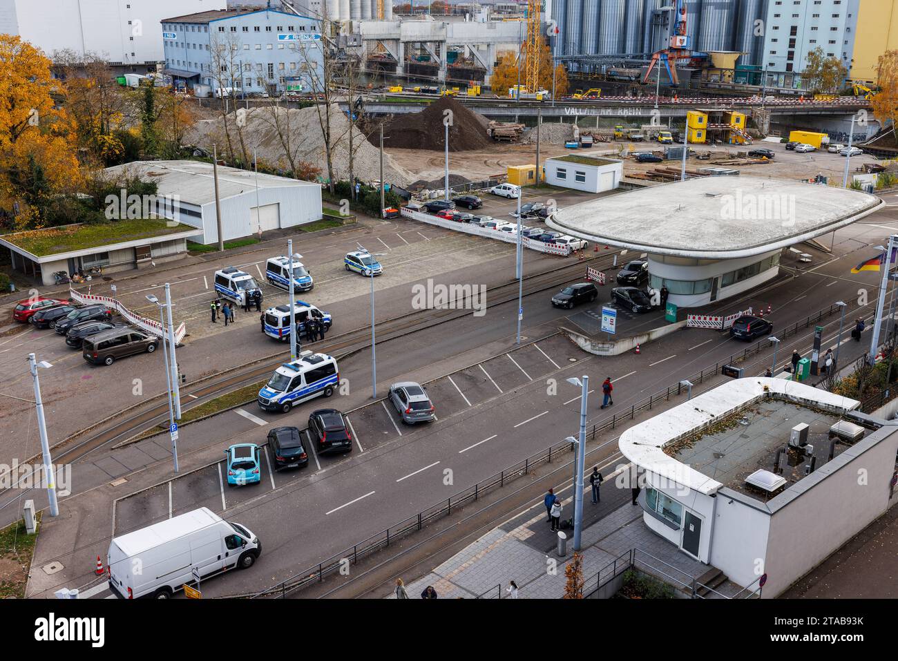 Weil Am Rhein, Germany. 20th Nov, 2023. Federal police patrol vehicles ...