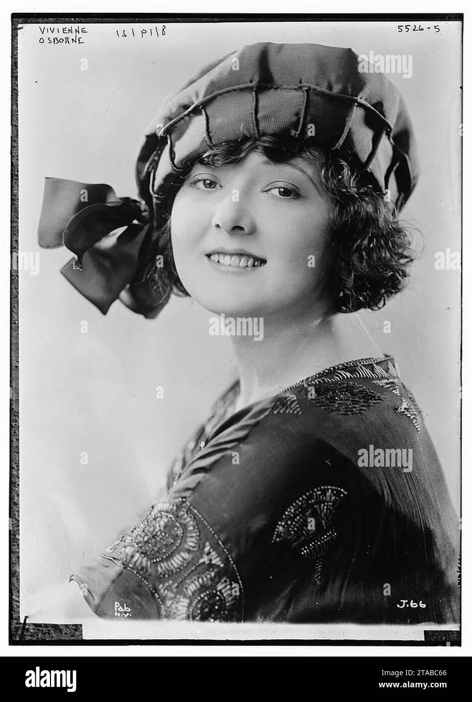 Vivienne osborne hi-res stock photography and images - Alamy