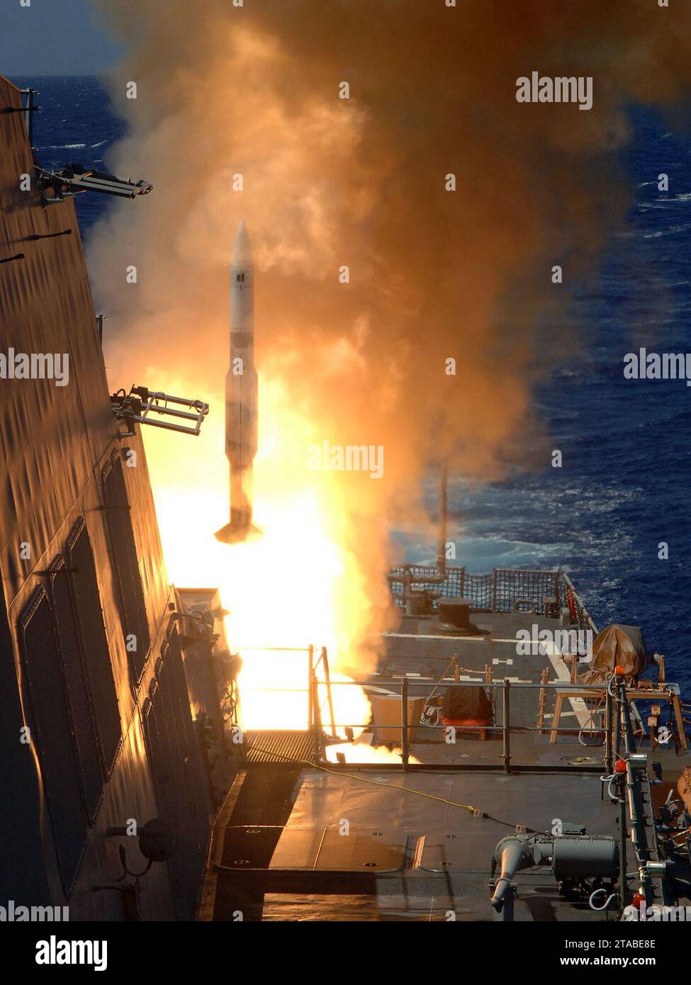 Mk41 hi-res stock photography and images - Alamy