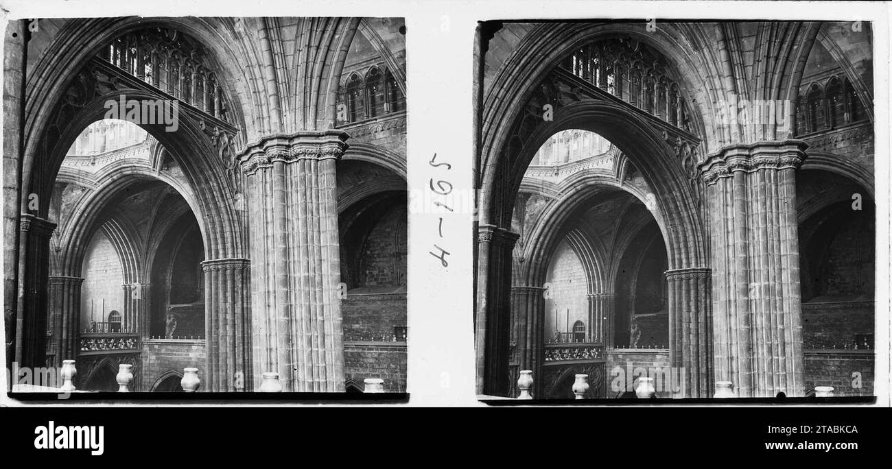 Volta del cimbori de la catedral de Barcelona Stock Photo - Alamy