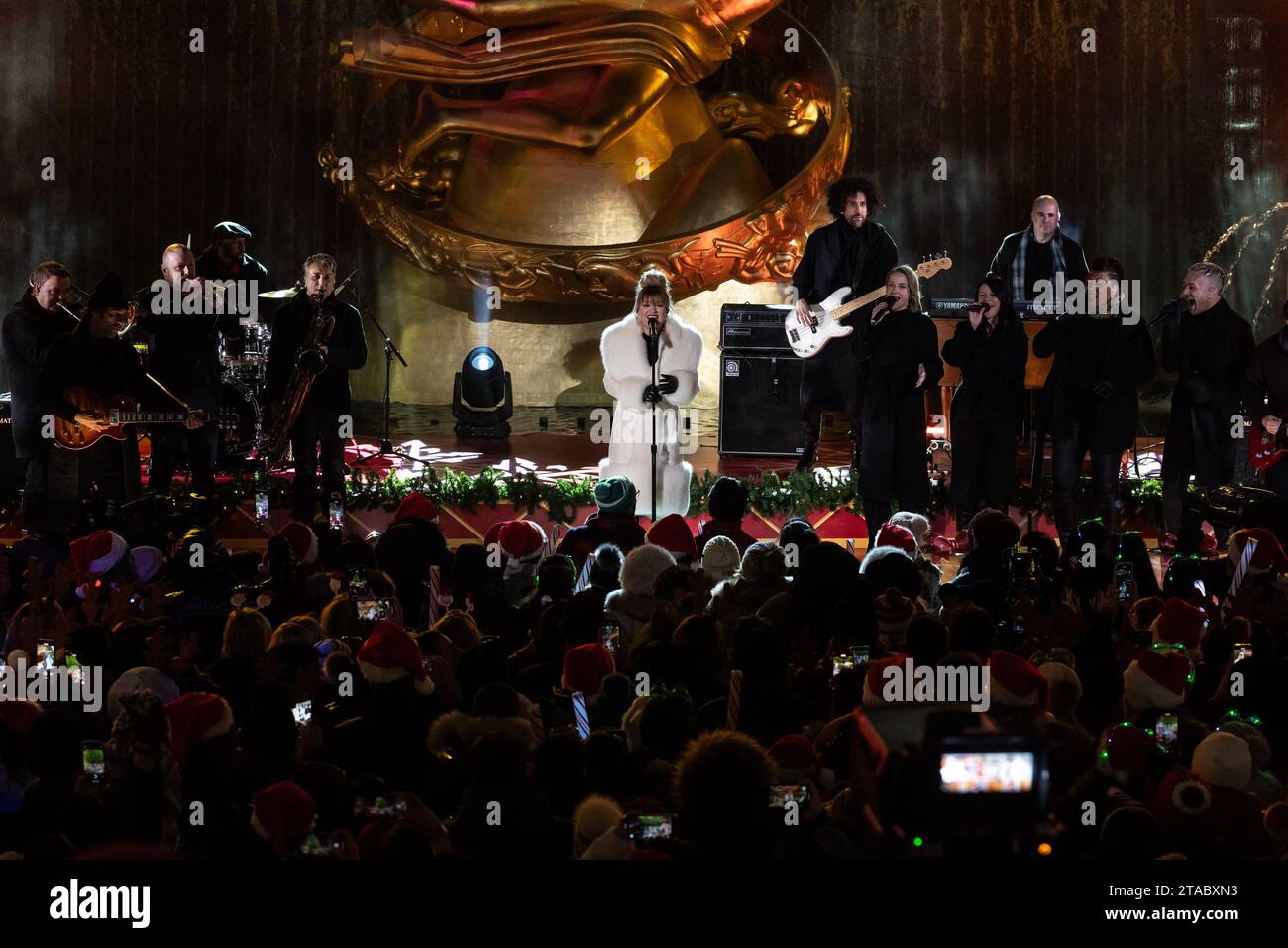 Kelly Clarkson hosts and performs during the 91st annual Rockefeller ...