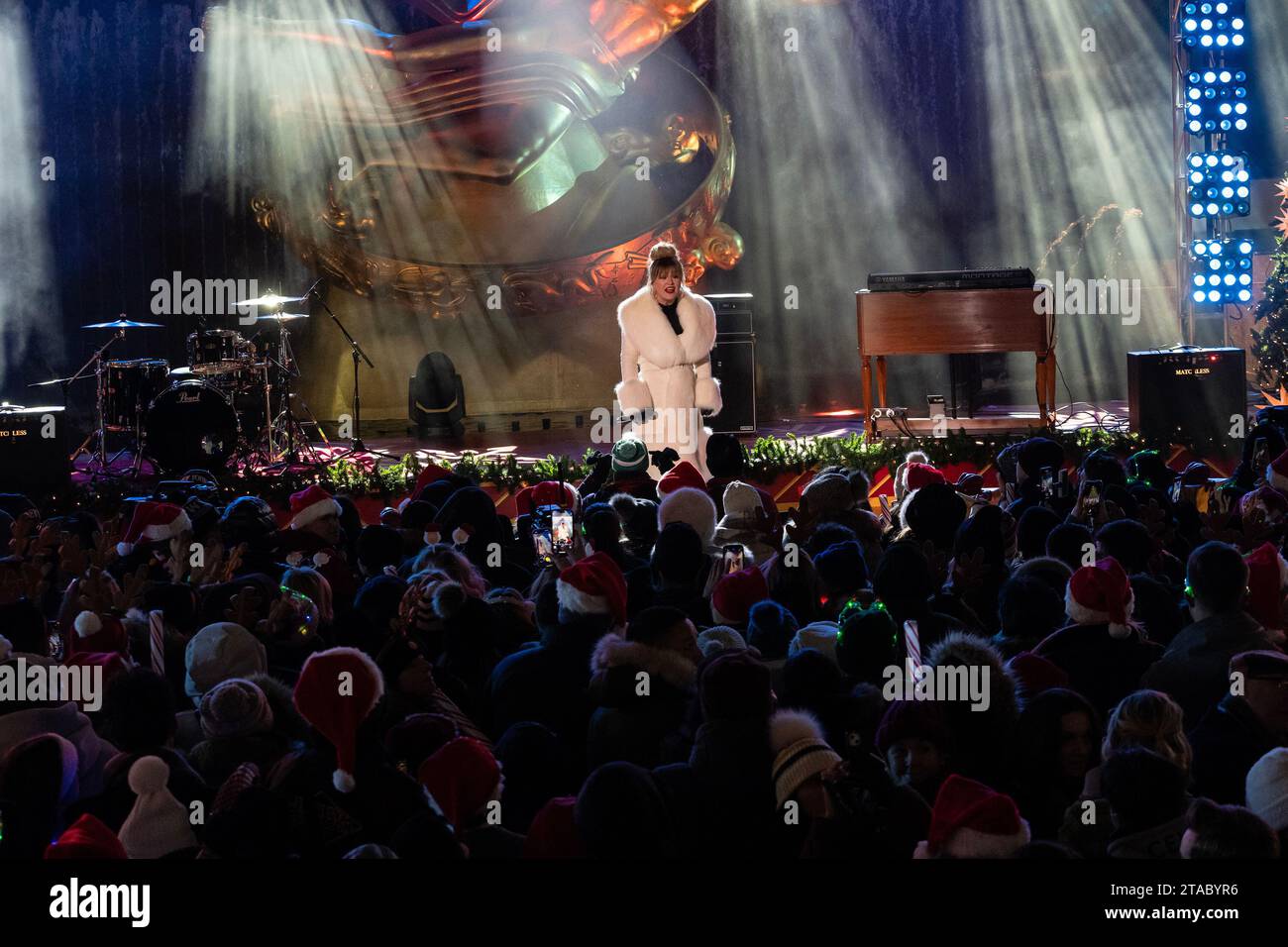 New York, USA. 29th Nov, 2023. Kelly Clarkson hosts and performs during ...