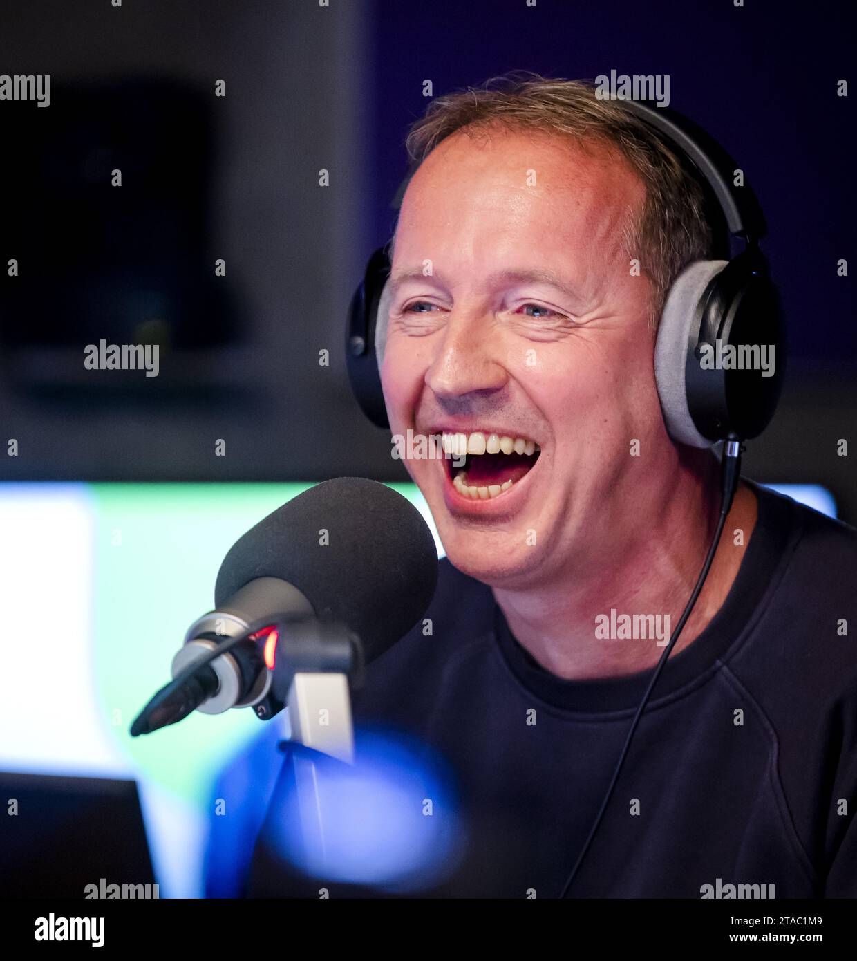 HILVERSUM - Edwin Evers in the studio of radio station 538, where he ...