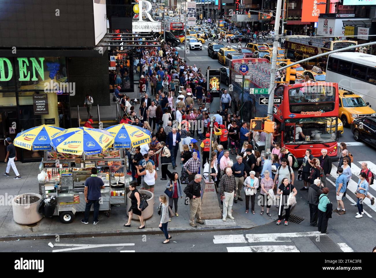 New York, USA - May 24, 2018: Crowd of people near the Times Square in ...