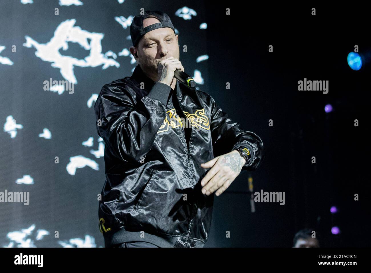 Italian singer Music Concert - Matteo Paolillo - Come te tour ...