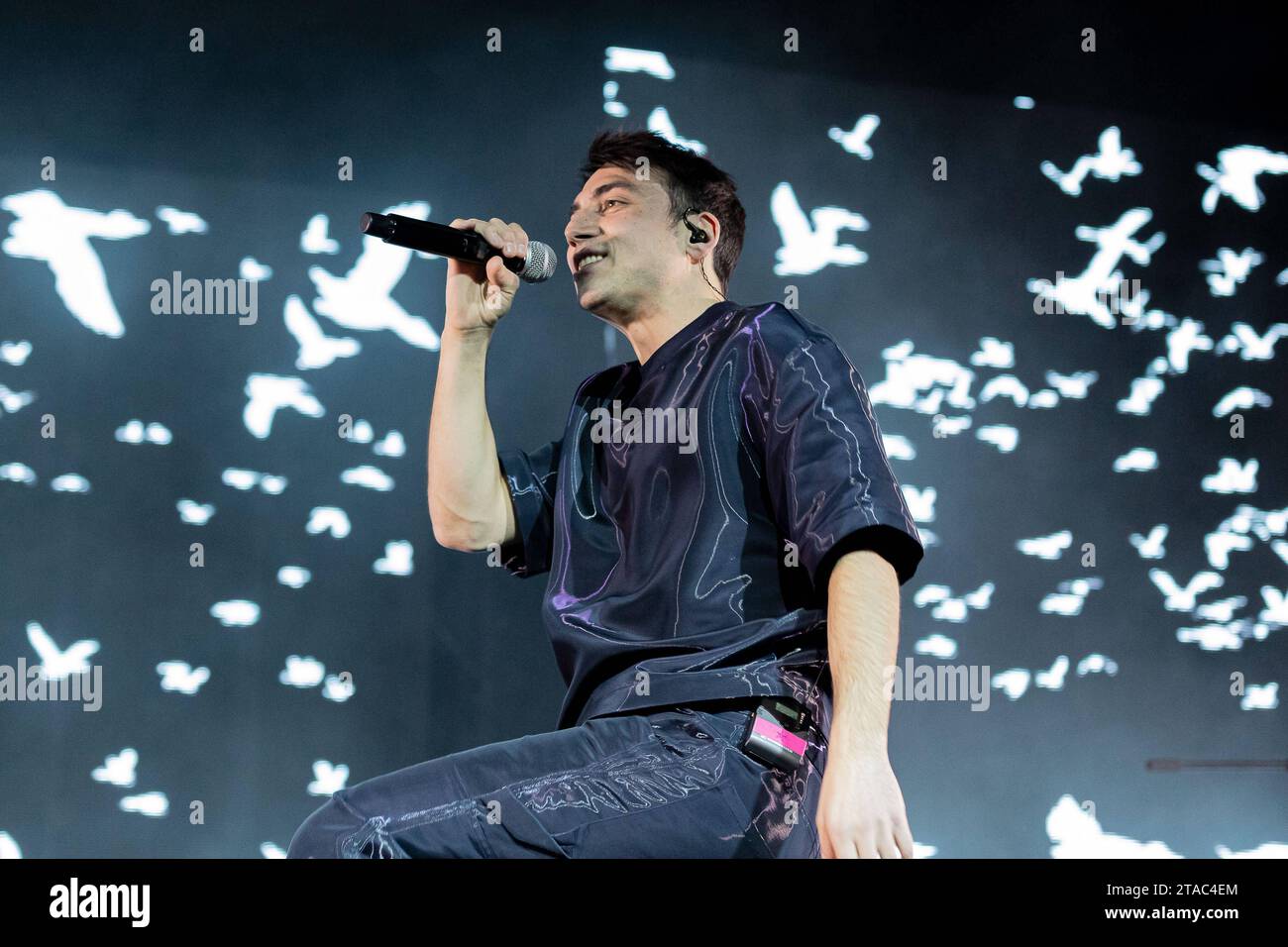 Italian singer Music Concert - Matteo Paolillo - Come te tour Matteo ...