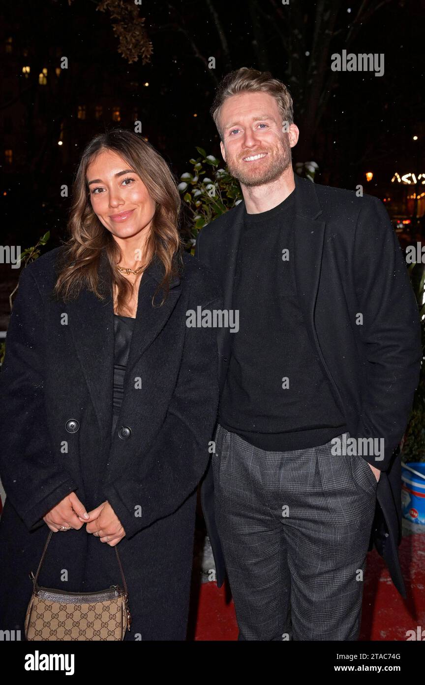 Andre Schürrle mit Ehefrau Anna Sharypova bei der LeGer by Lena Gercke ...